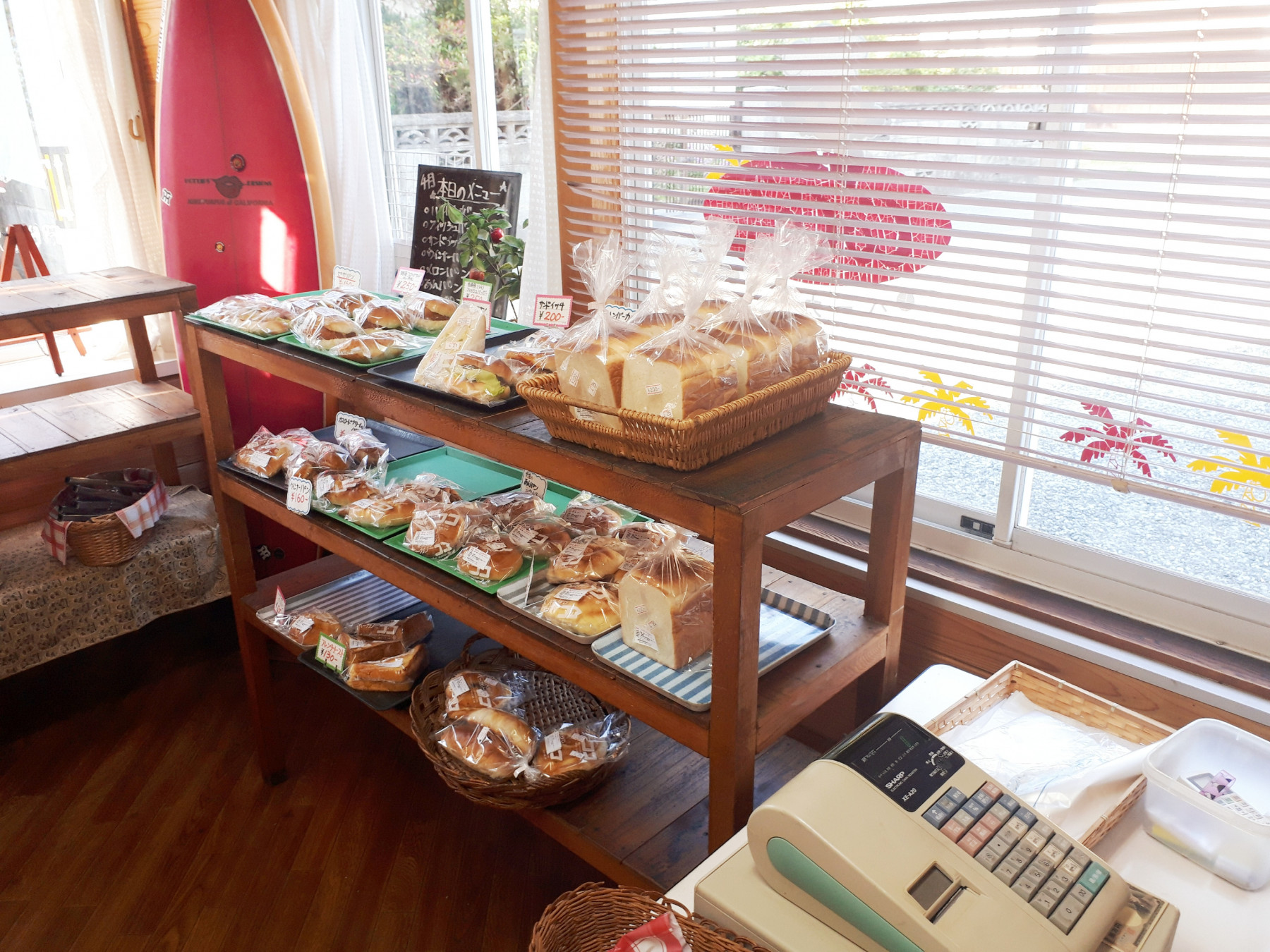 地域と共に！ あなたの焼き立てパンの店、Bakery CoCo