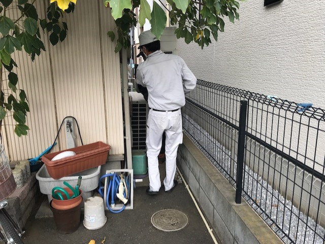 写真 - エアコン入替・オール電化入替 業務用エアコン入替専門店