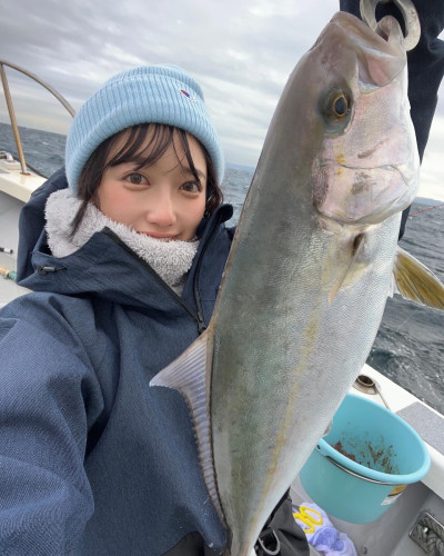 GALLERY - Office LadyBug