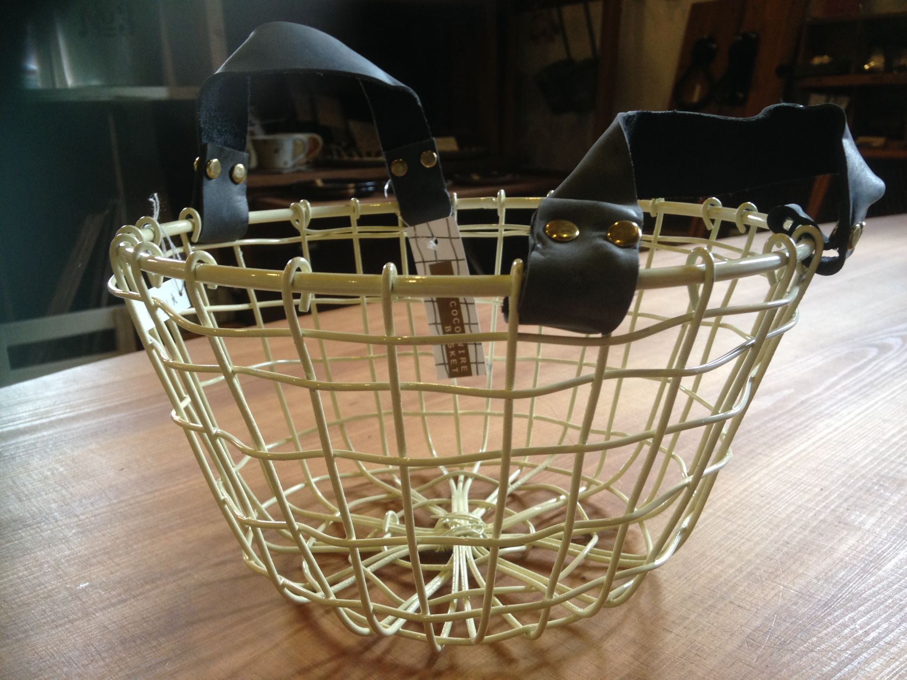 COCO WIRE HANDLE BASUKET - zukka