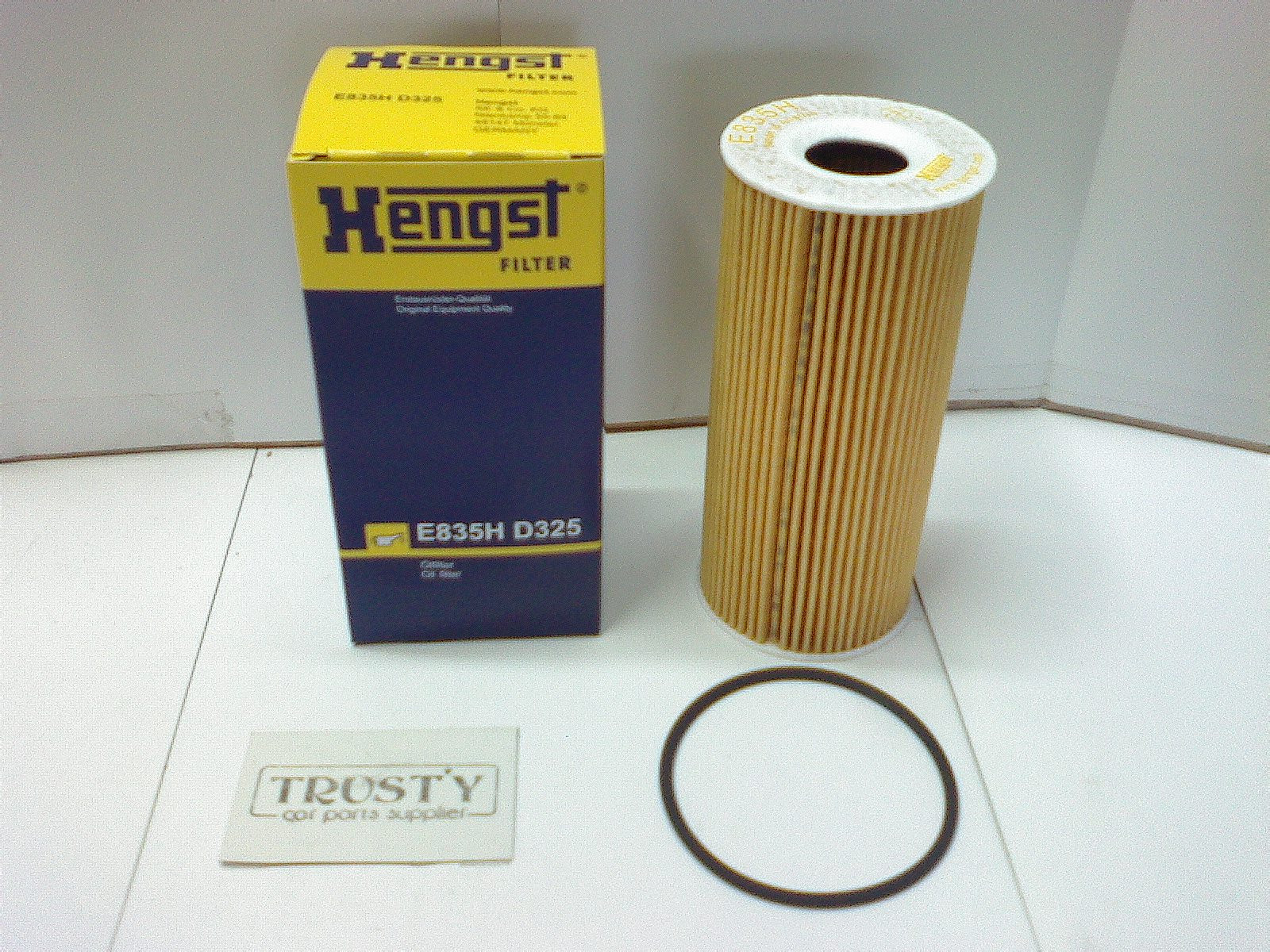 PORSCHE EGオイルエレメント E835HD325 HENGST HU7026Z OX366D 9A110722400 - (トラスティ ...